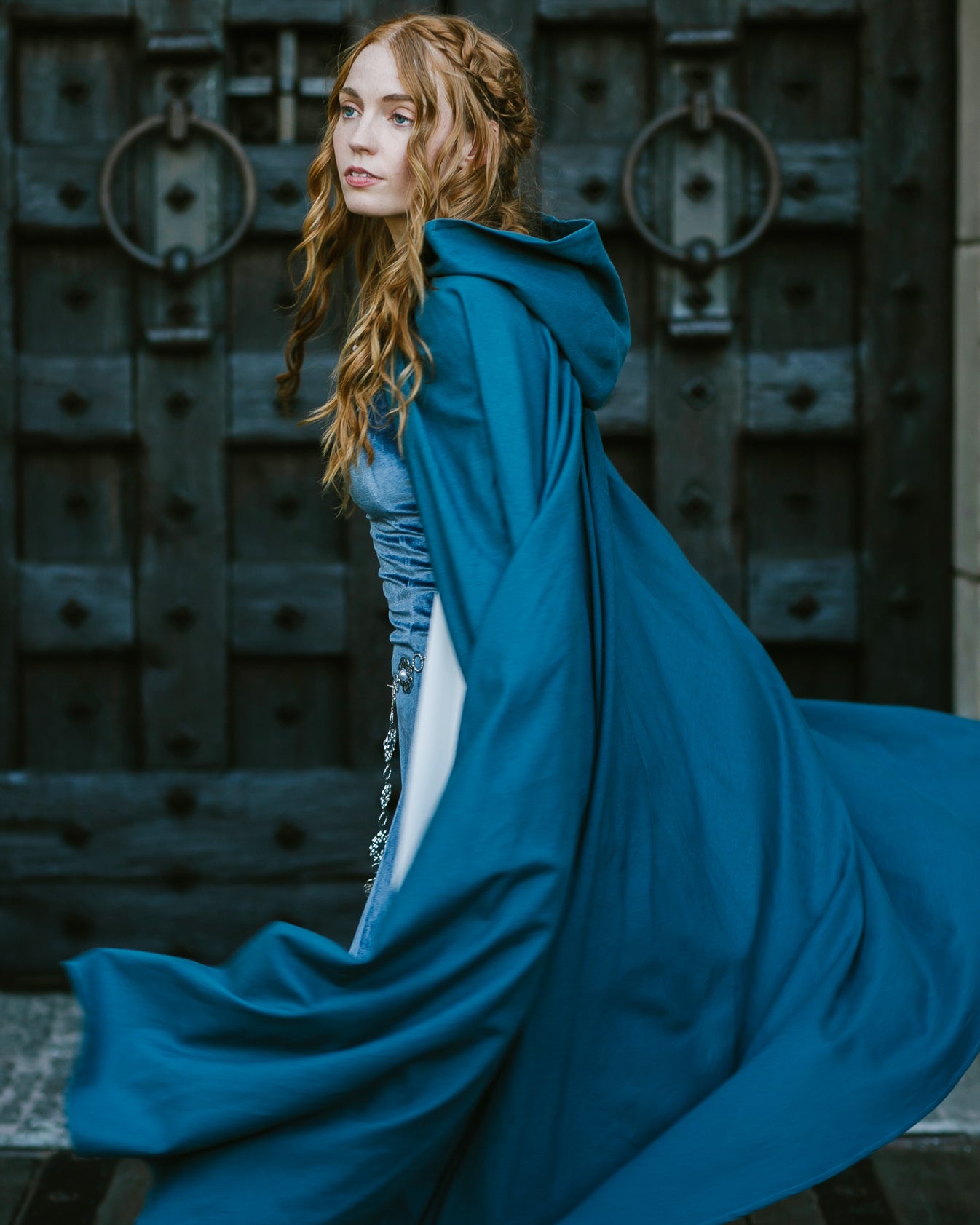 Linen Renaissance Cloak – French Meadows